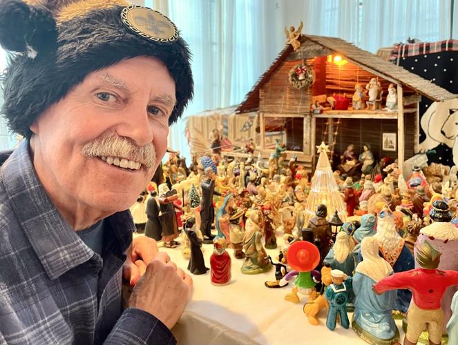1,000-piece nativity scene includes Marge Simpson, The 3 Stooges and ...