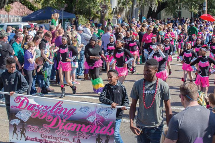 Beautiful day brings large crowd out for some Louisiana Lagniappe at ...