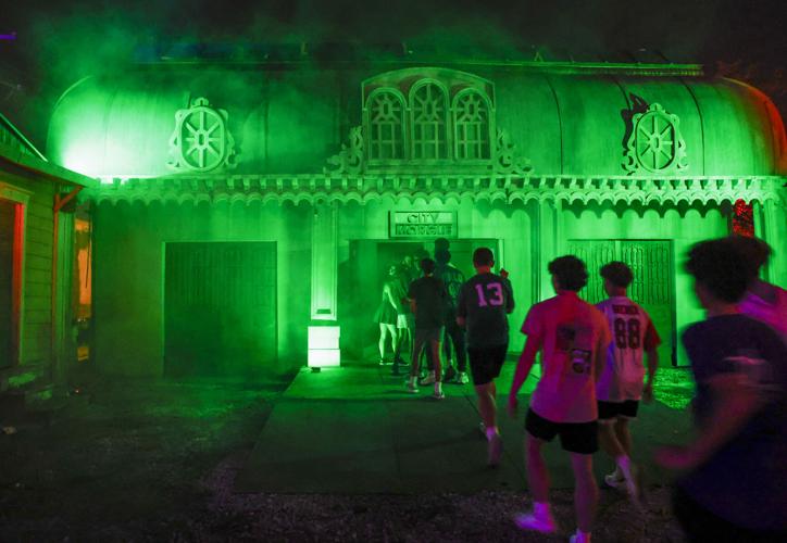 Behind the scenes at New Orleans Nightmare haunted house ...