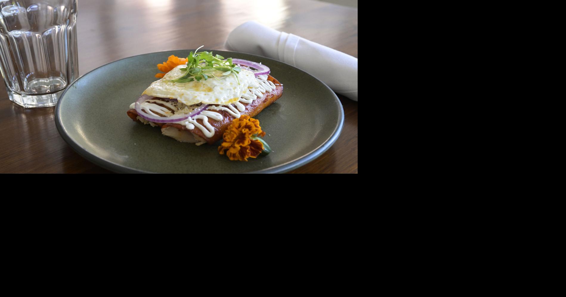 SB.restaurants.111424.jmp.0184.jpg | | nola.com