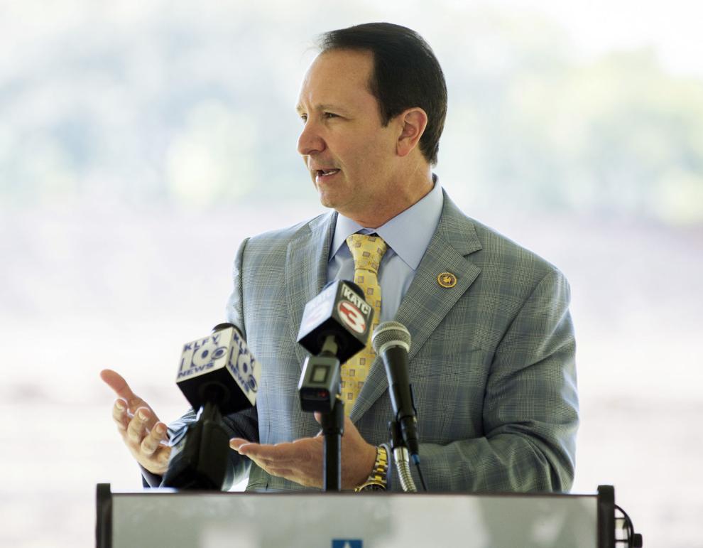 Jeff Landry pushes fail-safe legislation to address health care if his ...
