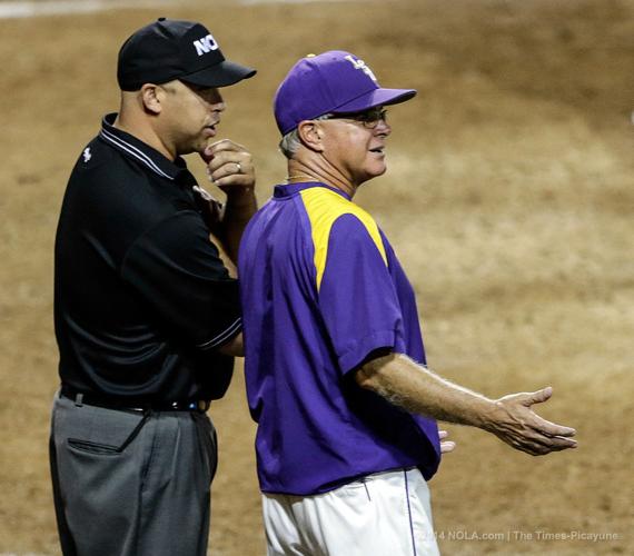 LSU's Tyler Moore gets inside-the-park home run amid controversy | In ...