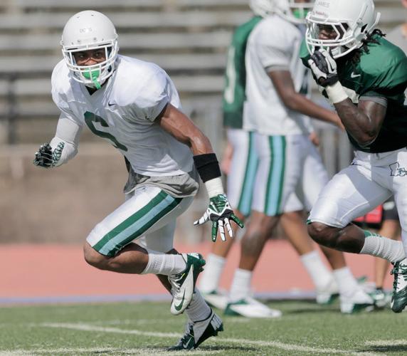 Cincinnati's Munchie Legaux powers Bearkats to 24-0 halftime lead over ...