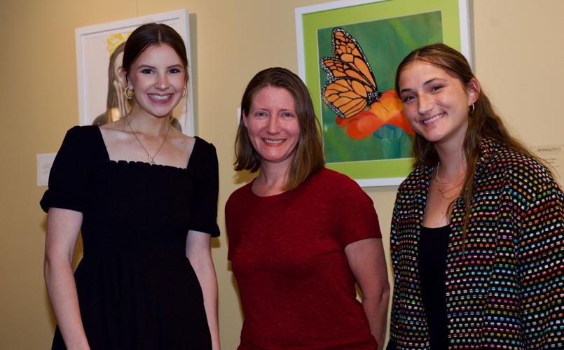 New Fontainebleau High graduate artists draw a crowd in Covington | St ...