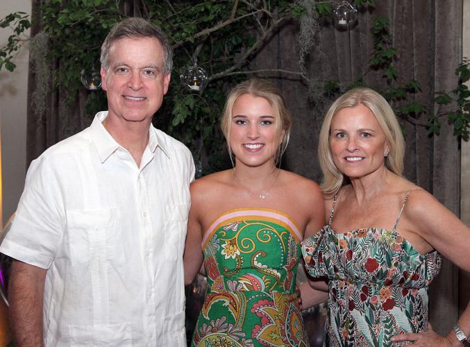 Nell Nolan: Cook, Rufty, Williams debs; Becca Walk deb | Parties ...