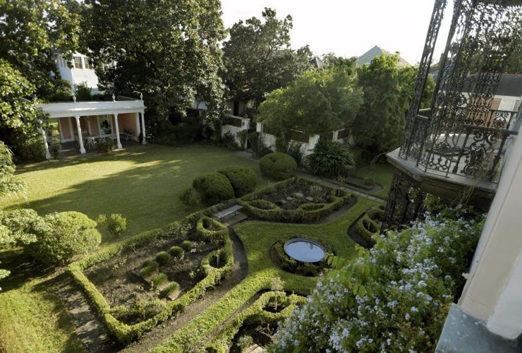 Orchestra benefit opens doors to Garden District mansion filled with ...