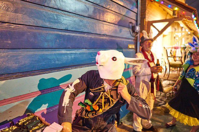 Bunarchy 2017: See photos of the eccentric Easter bar crawl | Arts ...