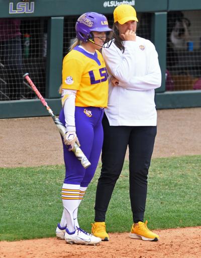 Softball coach Beth Torina sets LSU record for games coached | LSU ...