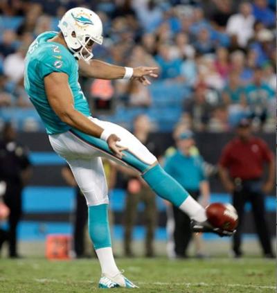 Former Miami Dolphins punter Brandon Fields signs with New Orleans ...