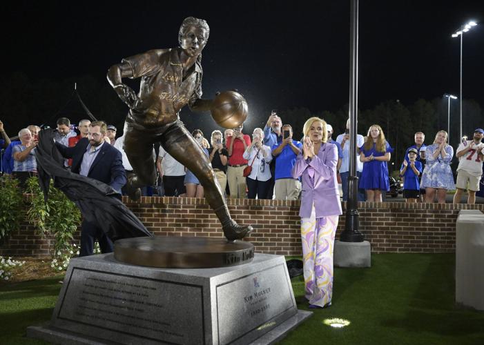 Kim Mulkey on her Louisiana Tech statue: 'I've been blessed' | LSU ...