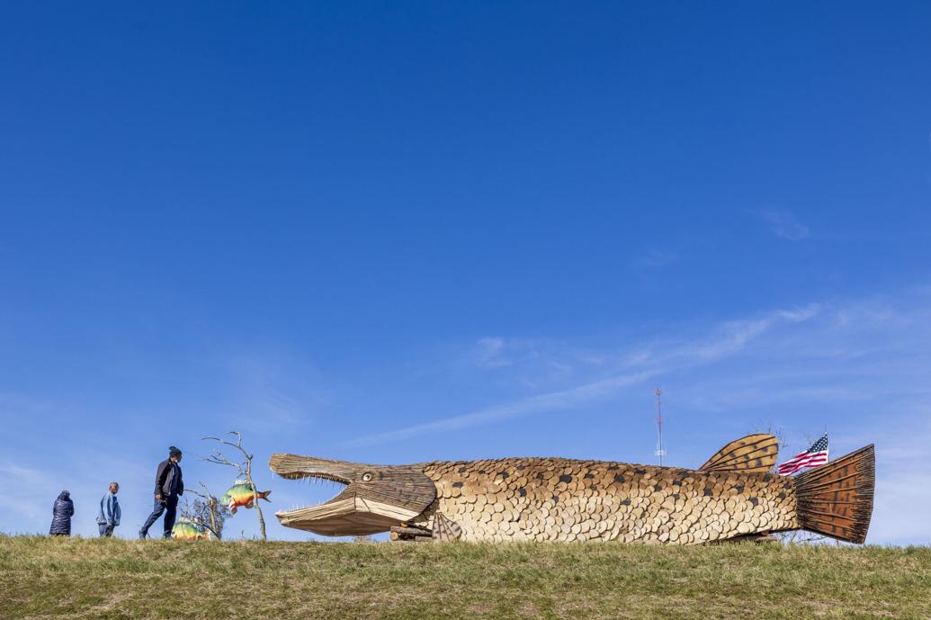 Photos: 40-foot long fish, more wooden structures to burn on Christmas ...