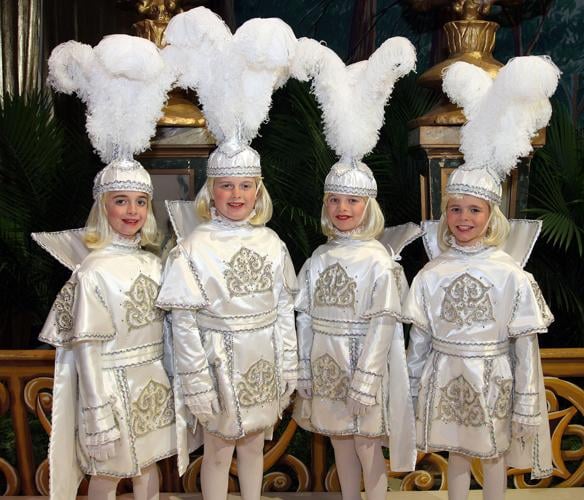 Nell Nolan : Oberon Ball, Prophets of Persia Ball | Parties/Society ...