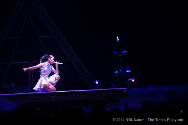 Katy Perry performs at the Smoothie King Center | Entertainment/Life ...
