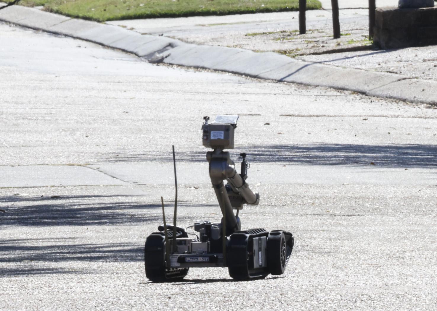 Metairie man booked with attempted murder after SWAT roll | Crime ...