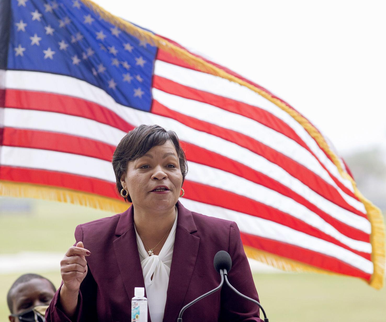 Warren Riley wins a round in lawsuit against New Orleans Mayor LaToya ...