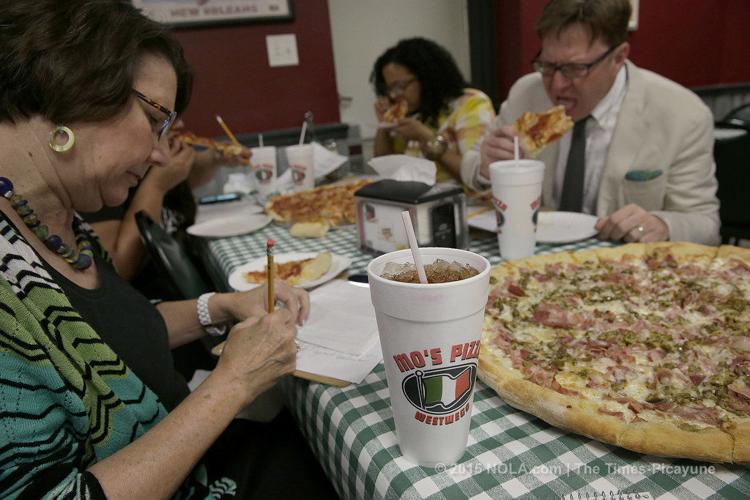 Mo's Pizza: First stop on the taste test quest for the best New Orleans ...