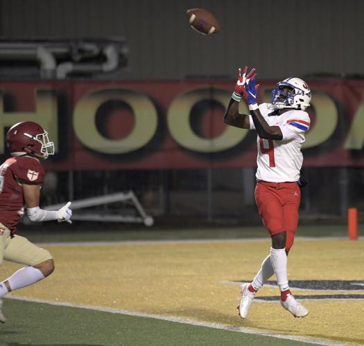 Jaylon Spears carries Brother Martin to district title-clinching win ...