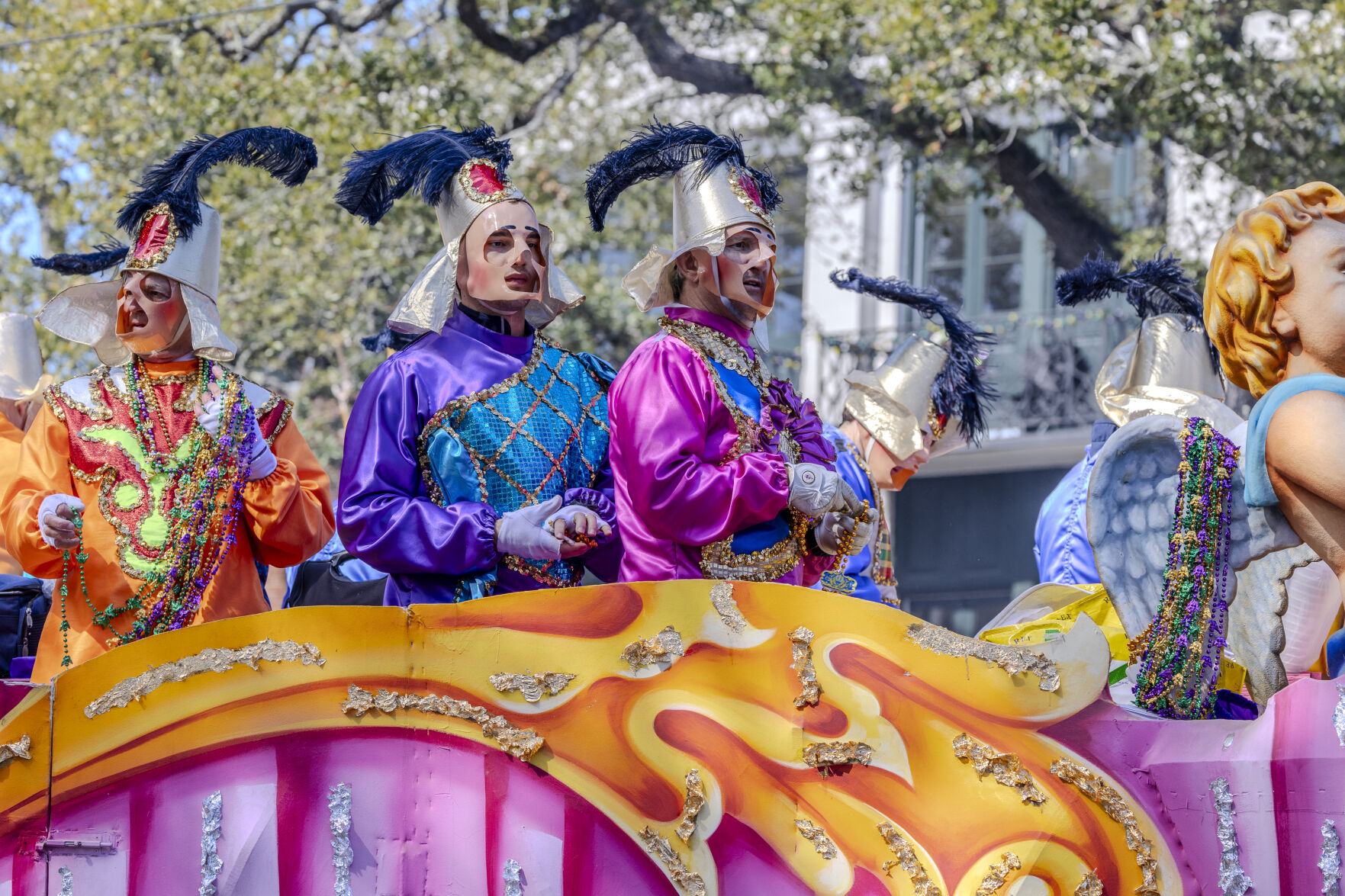 Nola Rex parade will run traditional route despite barriers | Mardi ...