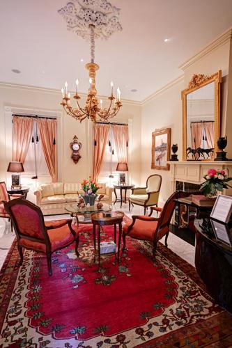 A French Quarter home dates to 1790, but its interior is a timeline of ...