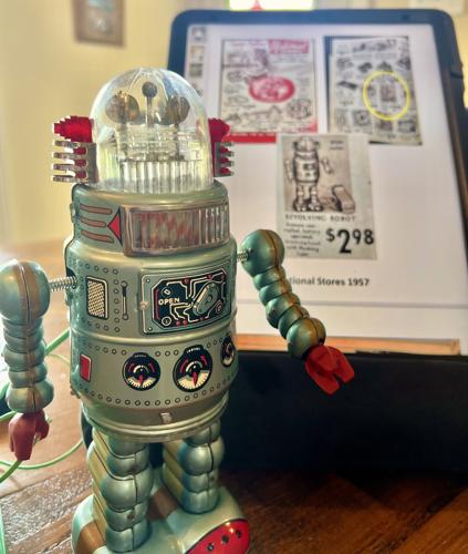 Louisiana's Kevin Hardy collects antique tin toy robots | Entertainment ...