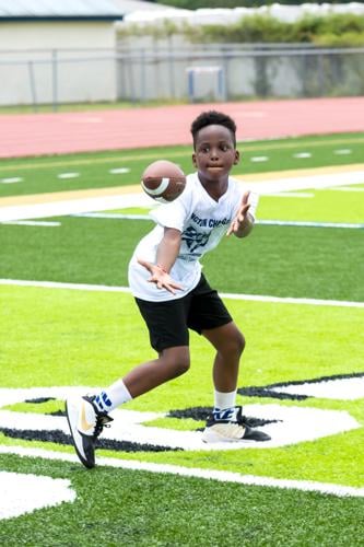 Football camp honors Covington alumnus Mike Williams | St. Tammany ...