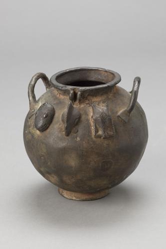 Akhe Olokun: Receptacle of ritual substances in Olokun veneration ...