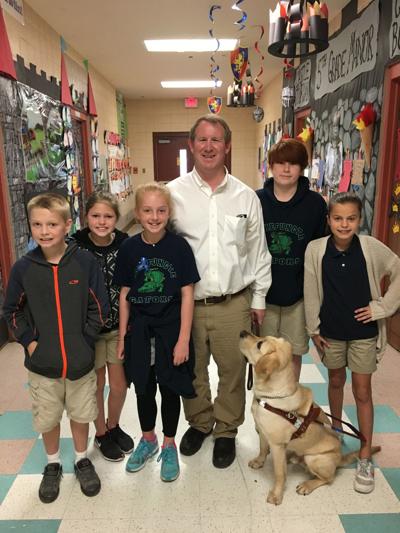 Tchefuncte Middle School fifth-graders learn about guide dogs | St ...