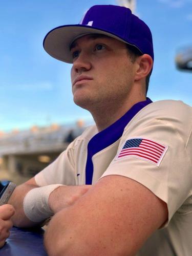 LSU's Paul Mainieri confident in Nick Coomes if Hunter Feduccia can't ...