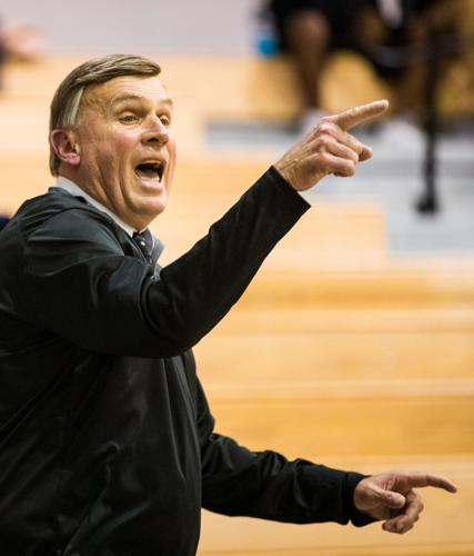 Jay Carlin notches 900th career win as Salmen defeats Lakeshore | Prep ...