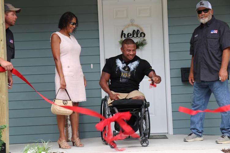 Soldier who lost legs in Iraq bomb blast gets free house | One Tammany ...