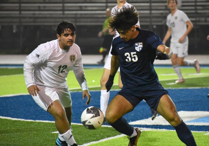 Northshore seniors enjoy 'a special night' as the Panthers sweep a ...