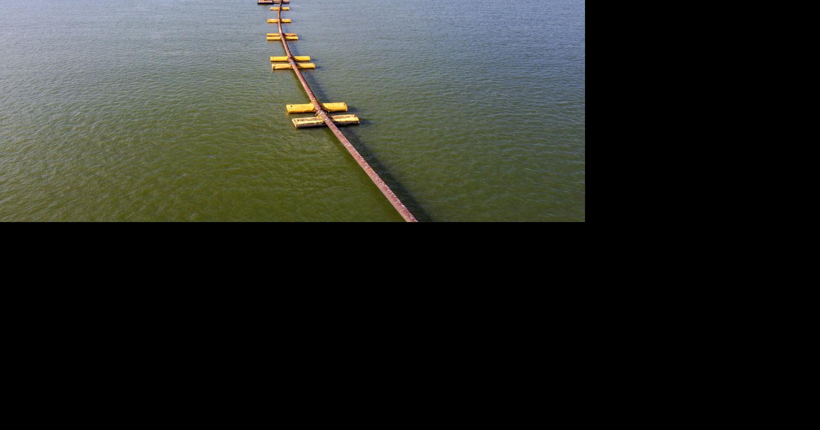 What is a saltwater wedge & why is it in Mississippi River ...