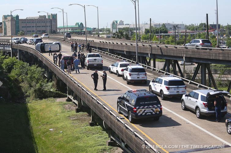 JPSO vehicle flips onto side during pursuit | Traffic | nola.com