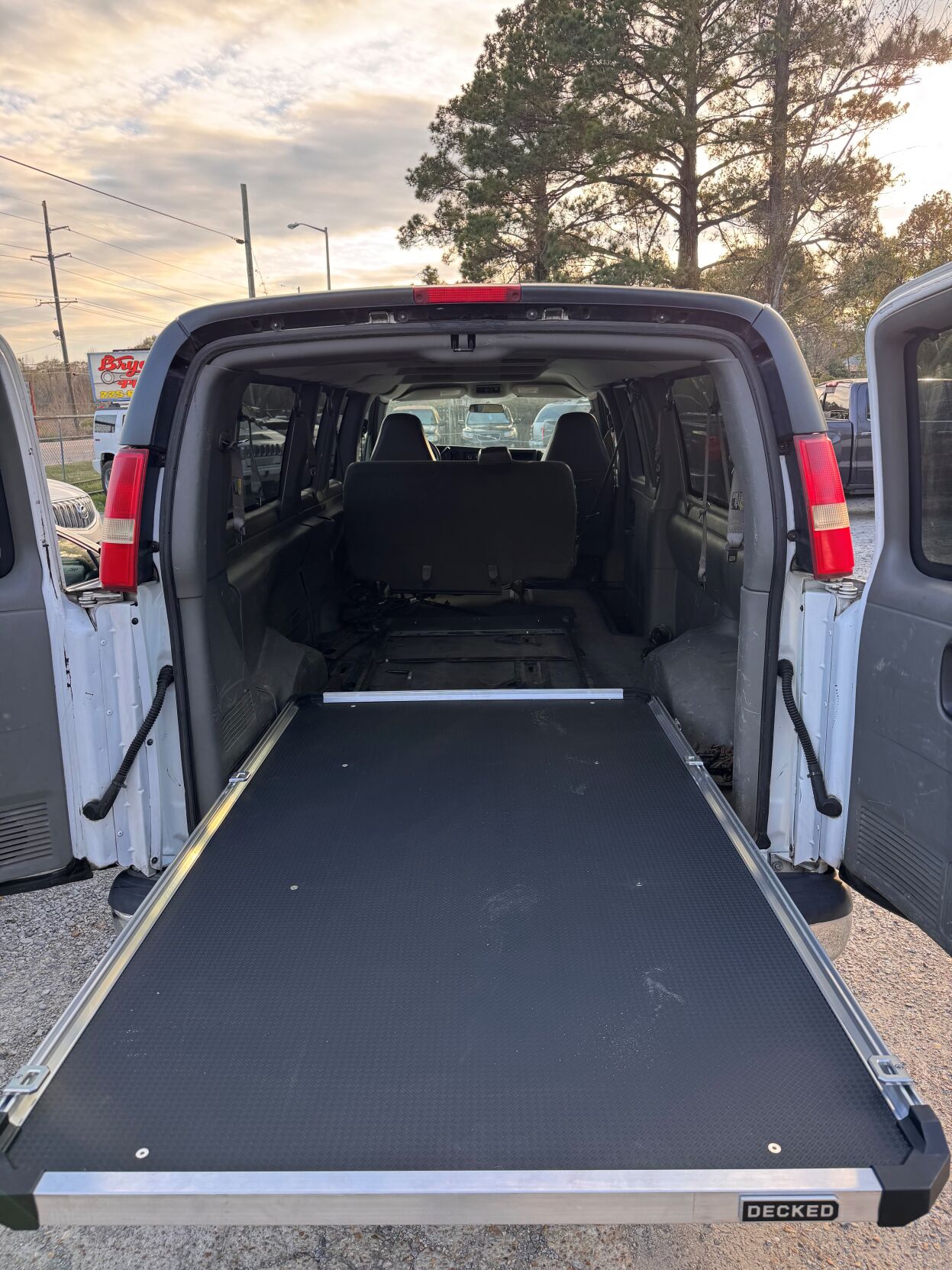 Baton Rouge church Love Your Neighbor van to help homeless | Louisiana ...