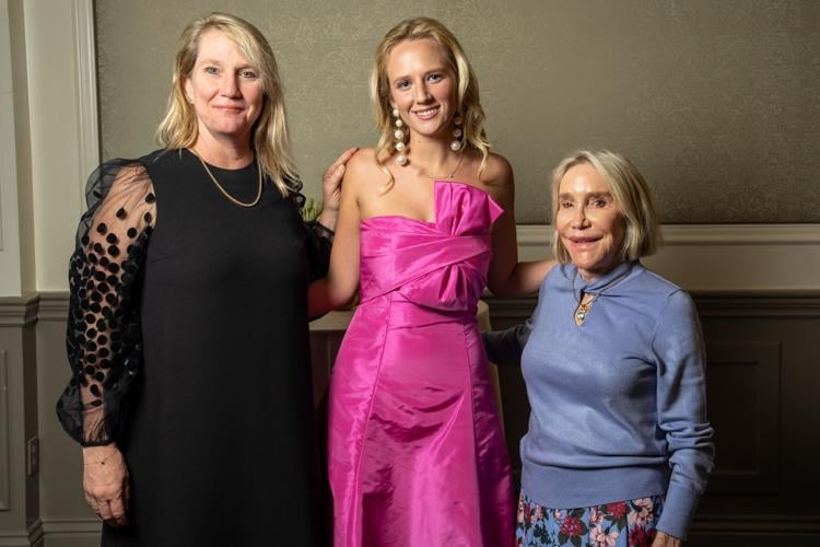 Nell Nolan: Meghan Farnsworth deb, Bailey Davis deb, Caroline Conwill ...