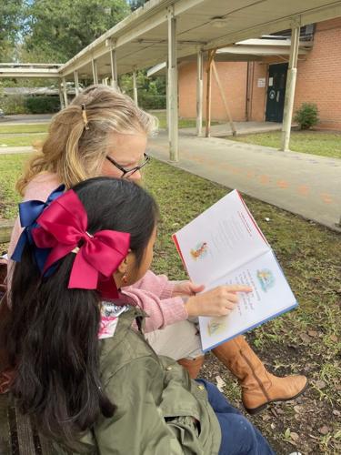 One person makes a difference: Volunteers help underperforming students ...