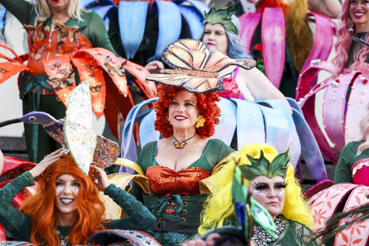 Carnival flower power | | nola.com