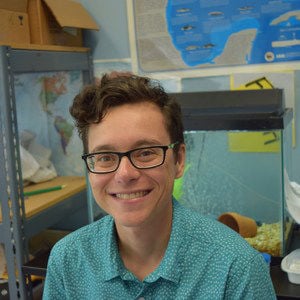 Lake Forest student takes top prize in state science fair | Crescent ...