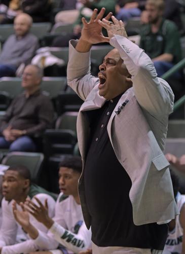 Tulane baskeball coach Ron Hunter demanding better energy after ...
