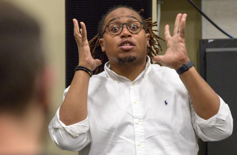 Grammy-nominated musician teaches class at Loyola: 'My purpose is to ...