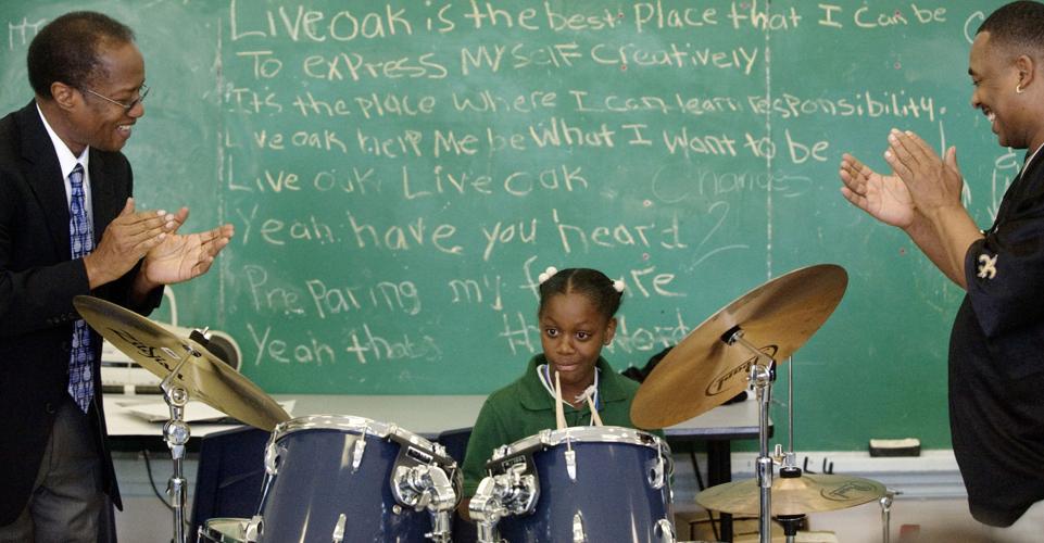 Tributes to Russell Batiste Jr. pour in from musicians near and far ...