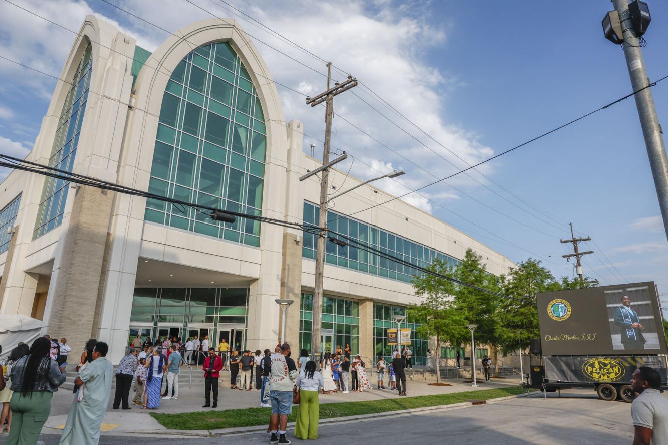 Xavier University holds their annual Commencement Ceremonies | Photos ...