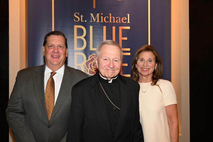 Nell Nolan: Blue Rose Ball 2023, Excelencia Gala, Amici Jamez ...