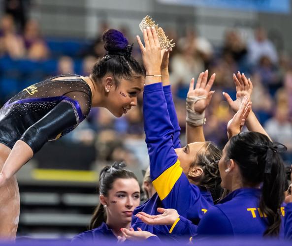 Lsu Gymnastics Heads To Auburn With Sec Title On The Line Lsu