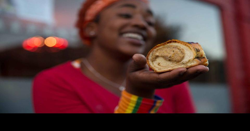 Find king cake by the slice in New Orleans 2023 | Where NOLA Eats ...