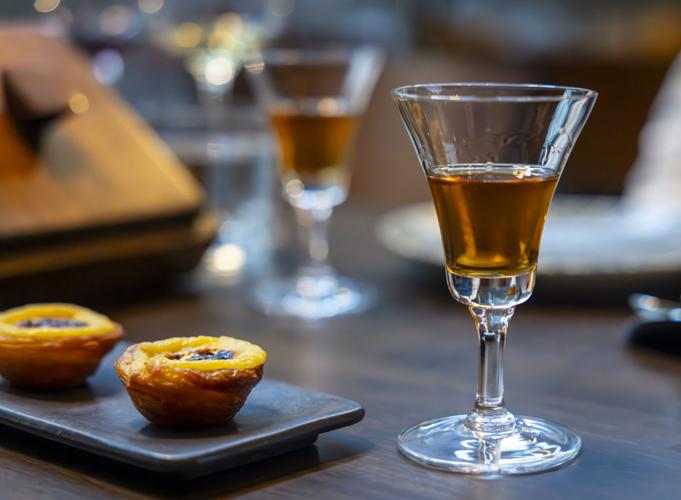 What it's like to eat at 34, Emeril's New Orleans restaurant | Where ...