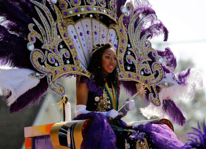 Photos: Perfect weather, lots of smiles for NOMTOC parade in Algiers ...