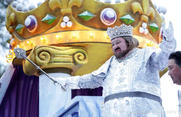 Sparta and Pygmalion 2019 Mardi Gras parades roll despite rain: see ...