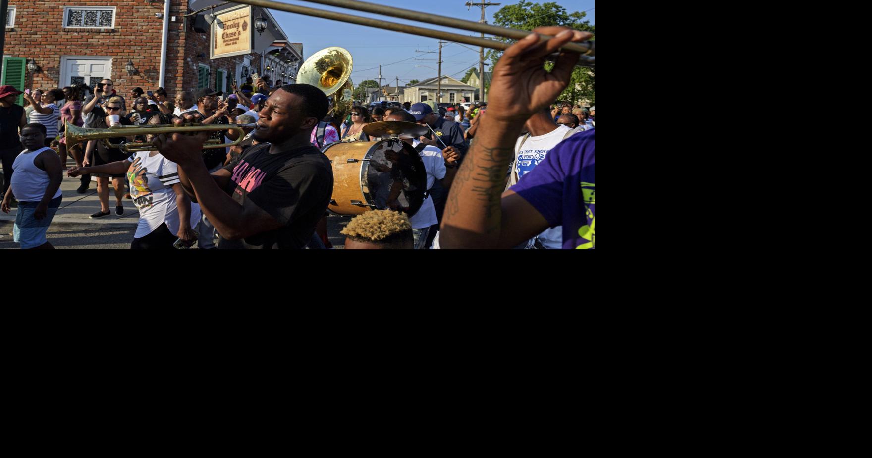 Photos, video: Second line celebrates the legendary Leah Chase | | nola.com