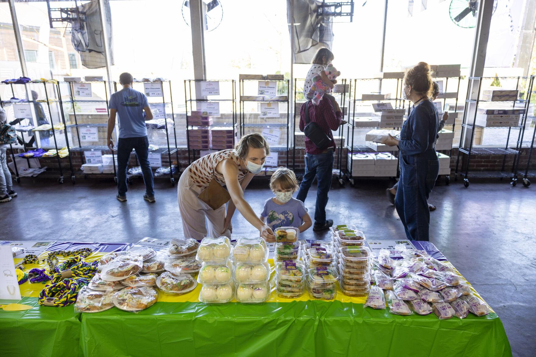 King cake parties to start Mardi Gras 2024 in New Orleans | Where NOLA ...